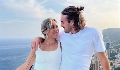 Stefanos Tsitsipas Gives Fans The Answer They Wanted Over Paula Badosa