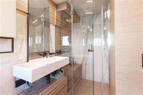 Giulia Yacht For Sale 67 Ferretti Yachts Key Biscayne Fl Denison Yacht Sales