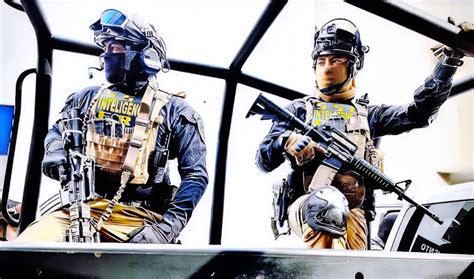 Equipo De Reaccion Inmediata ERI From Mexico City S Metro Police