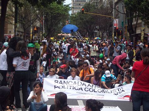 Contra El Maltrato Animal Colombia Así Fue La Marcha Mundial Por Los