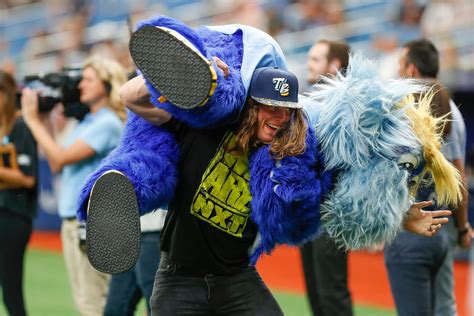 Download Matt Riddle Wrestling Mascot Raymond Wallpaper