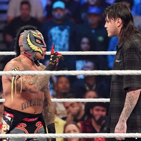 100 Rey Mysterio Wallpapers