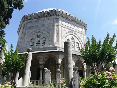 Kanunİ Sultan SÜleyman Han TÜrbesİ Tarİhİ Yarimada SurİÇİ
