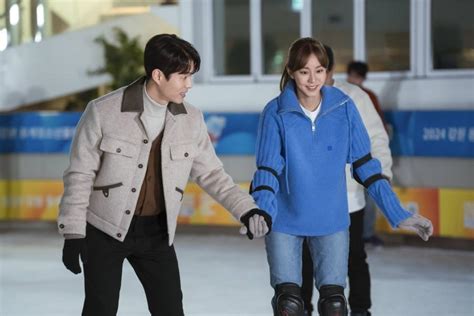 Ha Jun And Uee Go On A Cute Ice Skating Date In Live Your Own Life