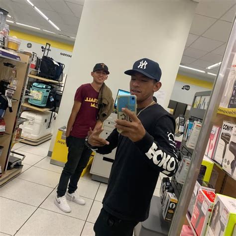 Brayan Cg Brayancg2756 • Threads Say More