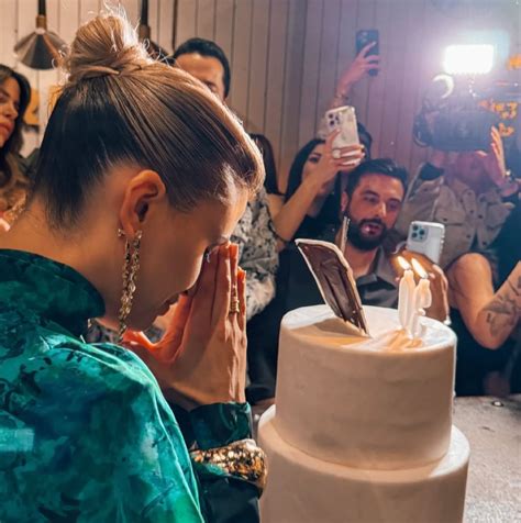 Η Κατερίνα Λιόλιου έγινε 30 Το φαντασμαγορικό πάρτι στη Γλυφάδα