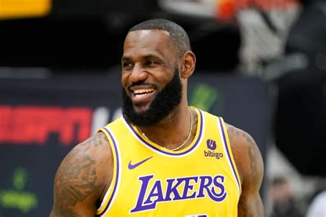Nba／湖人開幕戰先發五人出爐 詹皇語出驚人：對手讓我無感 運動 Nownews今日新聞