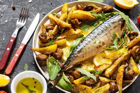 Скумбрия в духовке 41 вкусных рецептов с фото простые рецепты