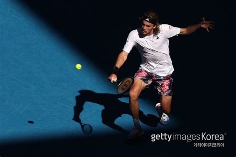 치치파스 3전4기 생애 첫 호주오픈 결승 진출 성공|스포츠동아 치치파스 3전4기 생애 첫 호주오픈 결승 진출 성공|스포츠동아