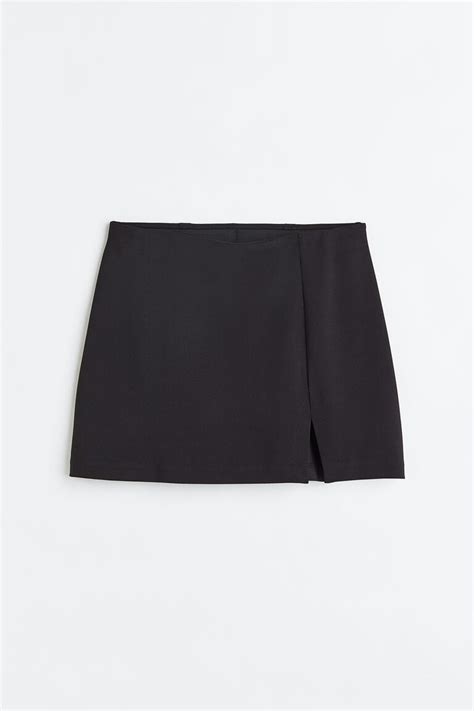 Short Skirt