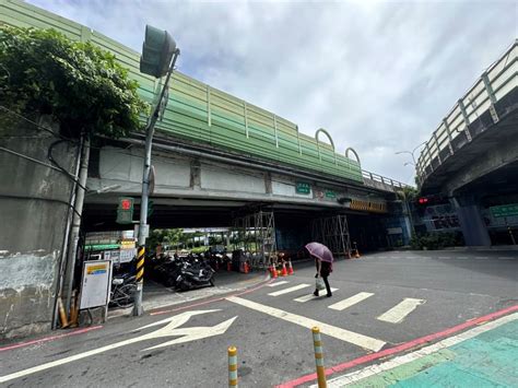 永和福和橋預力梁更換 橋下環河東路912起調撥雙向通行