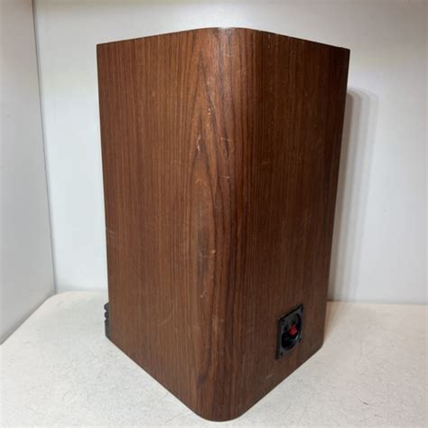 16” Epicure Model 5 Bookshelf Speaker Walnut Wood Serial 13184 Fair