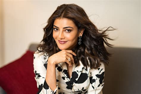 Kajal Aggarwal HD Actress Brunette Bollywood Indian Brown Eyes HD