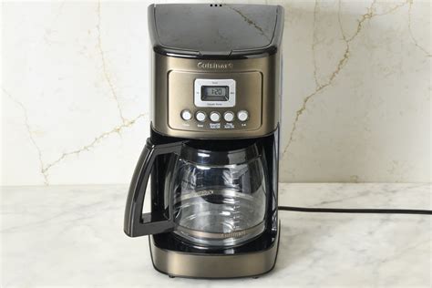How To Clean A Cuisinart Coffee Maker In 4 Easy Steps Photos The Kitchn