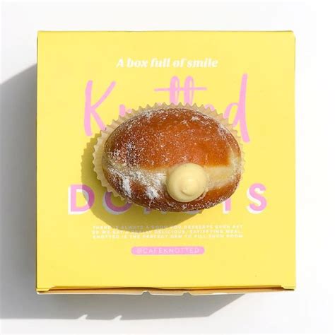 Cafe Knotted 카페 노티드 On Instagram 실패가 없는 바닐라도넛 노티드도넛 Morethanacafe 노티드 카페노티드 노티드청담 카페