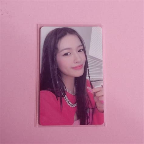 Jual PC Photocard Official IVE YUJIN AFTER LIKE POB BANDINA Shopee