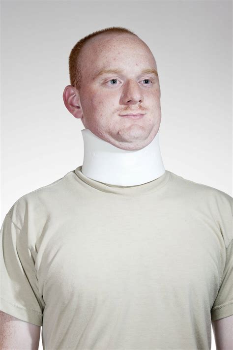 꿈의 목 보호대 꿈의 의미 목 보호대 꿈의 꿈 설명 꿈의 사이트