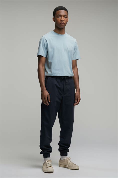 20 Minimalist Style Men Outfit Ideas Summer Winter Casual And Formal Looks