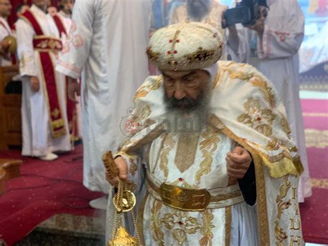 مطران بورسعيد يترأس قداس عيد الميلاد بكنيسة مارمرقس صور