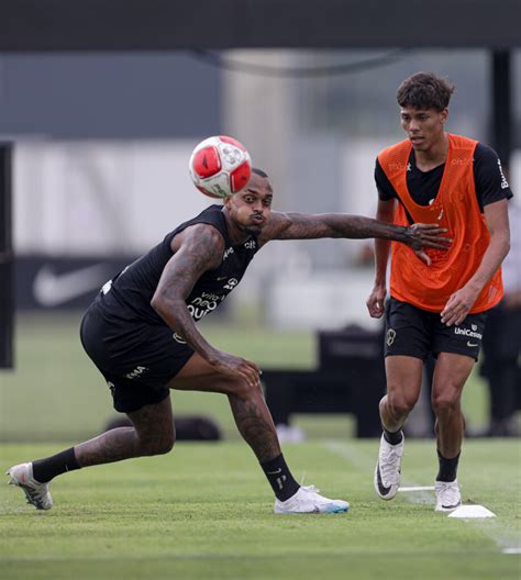 Veja Fotos Do Treino Do Corinthians Nesta Sexta Feira Gazeta Esportiva