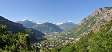 LA SAVOIE Saint Jean de Maurienne Groupe Archéologie et Histoire