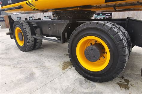 Jcb Js20 Mh T4f Wheeled Material Handler Comvex Plant And Machinery