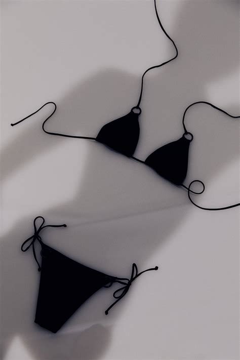 Padded Triangle Bikini Top Black Ladies Handm Gb