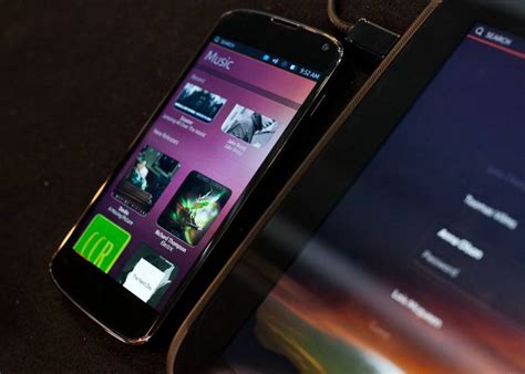 Ubuntu touch primeros videos de la versión desarrolladores en