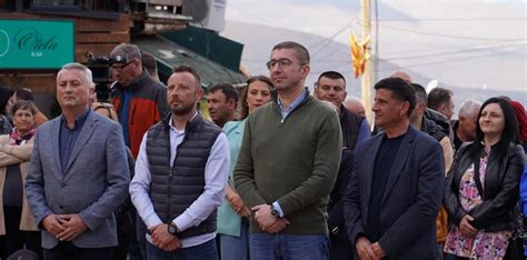 Мицкоски Граѓаните чувствуваат дека некој им ја одзел државата на