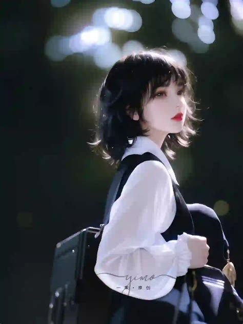 Ai绘画 校服女孩 女生头像