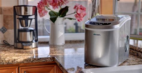 How Much Water Does An Ice Maker Use Storables