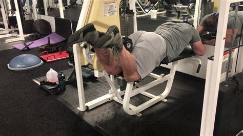 Lying Hamstring Curl Youtube