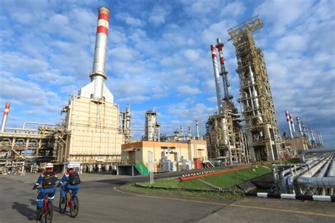 Amankan Kebakaran Kilang Cilacap Pertamina Libatkan TNI Polri PONTAS ID
