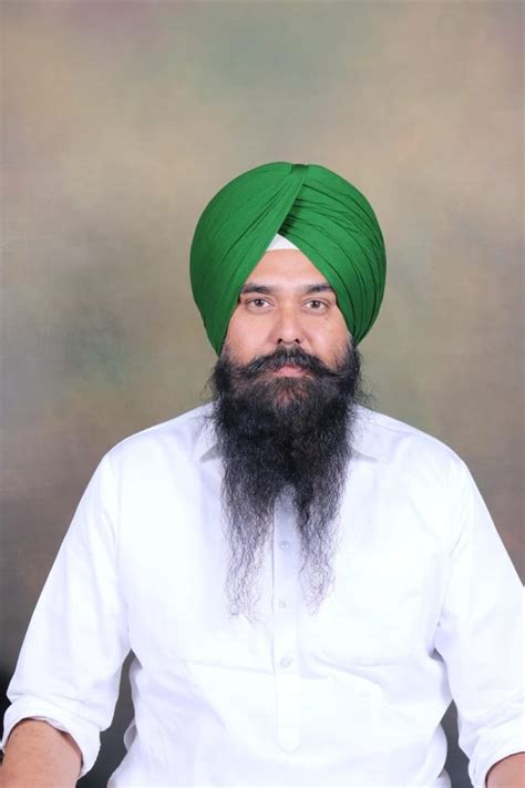Aap Leader Malvinder Kang Hits Out At Lop Pratap Bajwas Statement