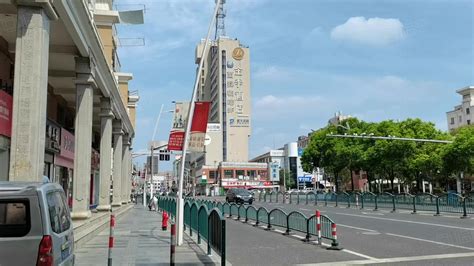 【16图】小上海十字路口纯一楼4开间商铺 适合服装零售手机便利店等上海浦东周浦小上海步行街商铺租售生意转让出租 上海58同城