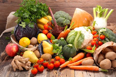 Assorted Raw Fruit And Vegetables Jigsaw Puzzle In Fruits Veggies