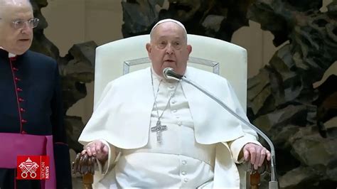 El Papa Francisco Ingresado En El Hospital Por Una Bronquitis