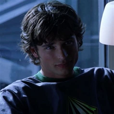 Smallville Superman Pfp Tom Welling Smallville Red Kryptonite Tom