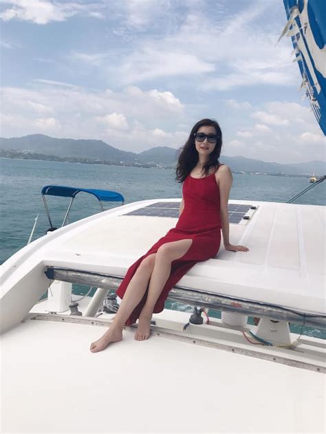 陽光灑在美女身上容易讓人產生錯覺 每日頭條
