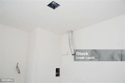 환기 파이프 덕트 팬 주방 환기 시스템을 설치 0명에 대한 스톡 사진 및 기타 이미지 0명 개선 건설 산업 Istock