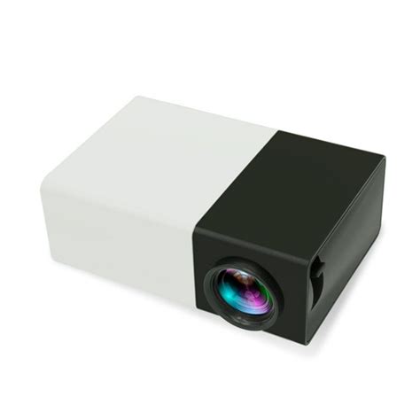 YG300 LED Projector Mini YG 300 Portable LCD Proyector 400 600LM 3 5mm Audio 320 240 Pixels HDMI