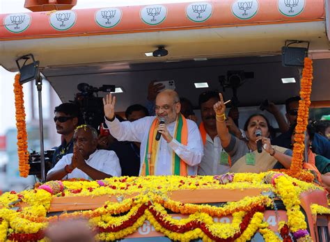 अमित शाह का कन्याकुमारी में मेगा रोड शो उमड़ा जनसैलाब लगे 400 पार के नारे