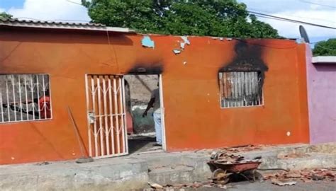 Por dejar una vela prendida una casa se incendió en Miranda