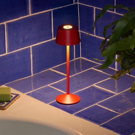 Wee Scoon Rechargeable Table Lamp In Firecracker