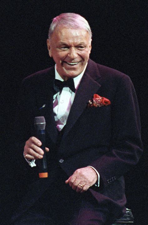 Frank Sinatra Frank Sinatra Wallpapers Images Photos Pictures