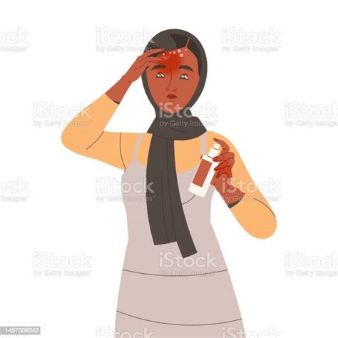 신경 피부염으로 고통받는 무슬림 여성 캐릭터는 가려운 얼굴에 크림을 바르고 벡터 일러스트 레이 션을 일러스트 레이 션합니다 건선에 대한 스톡 벡터 아트 및 기타 이미지