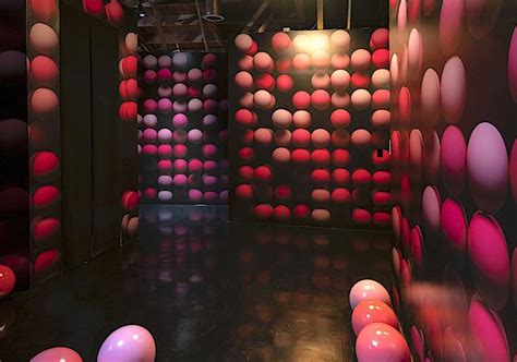 Flutter Immersive Art Exhibit By Flavor Paper