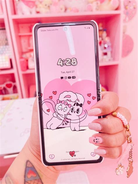 Samsung Galaxy Z Flip Phone Gift Samsung Galaxy Video Game Rooms