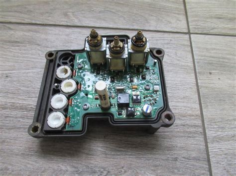Купить APM Renault DXI Drying Valve Electronics отзывы фото и характеристики на Aredi ru