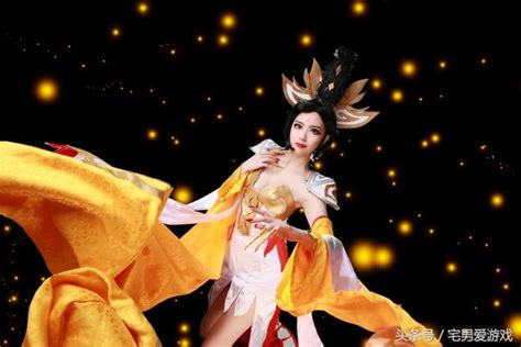 王者榮耀cosplay：這樣的武則天看著就霸氣！ 每日頭條